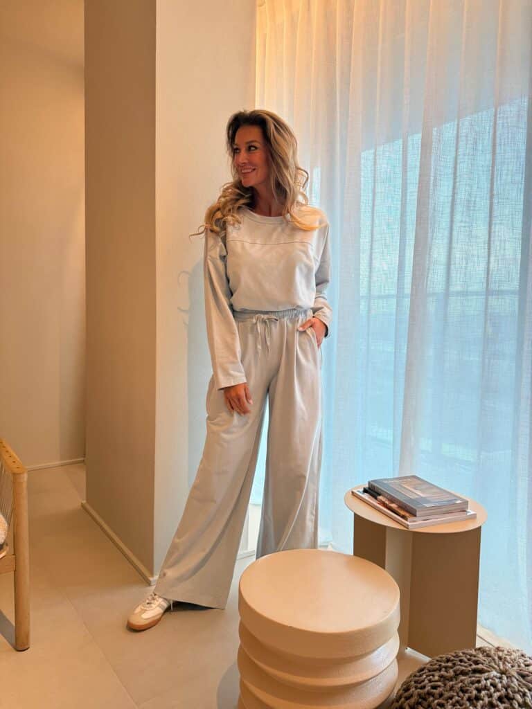 ANNA-LIVIA - Thick Pants Light Blue - Mei-Li