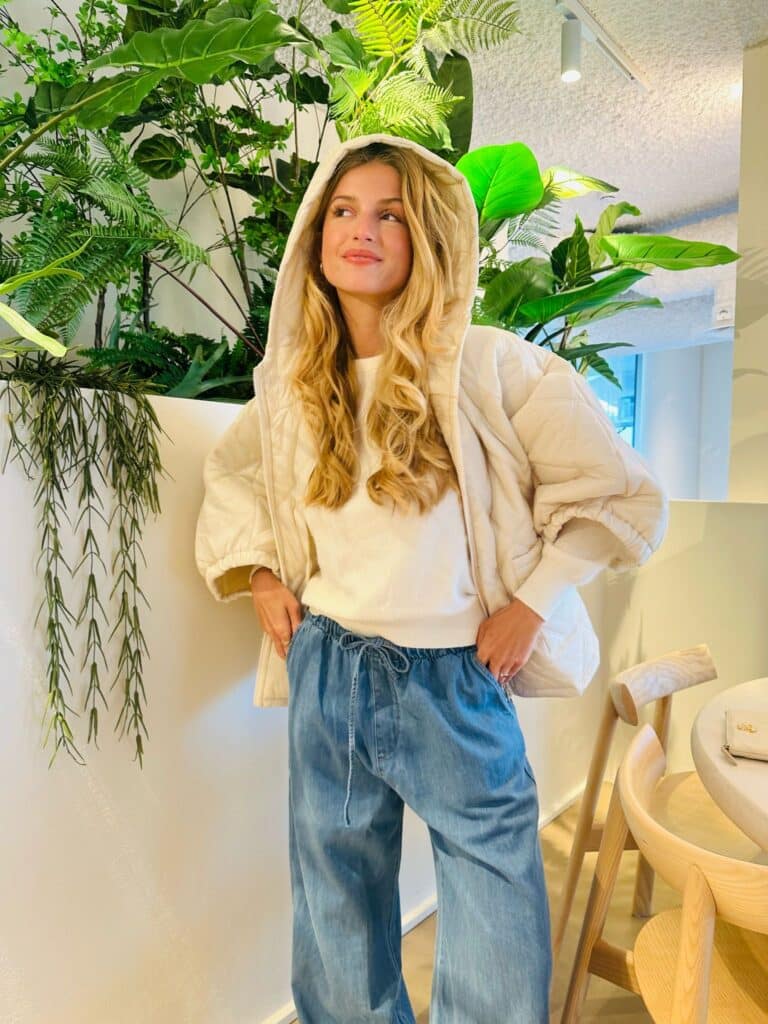 ROSIE - Body Warmer - Cream - Mei-Li